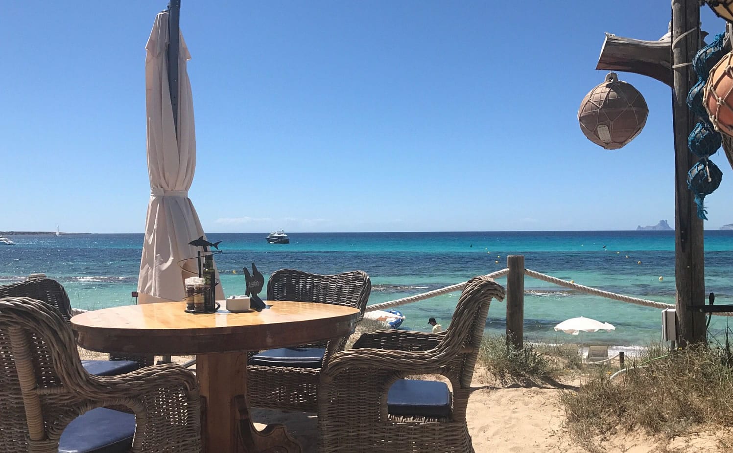 Tiburon - Restaurant in Formentera - Balearic Islands - Spain